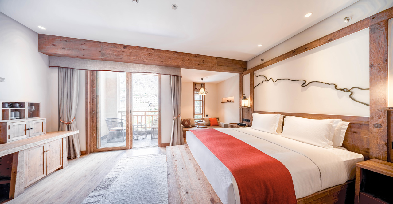 Rooms & Suites | LUX* Benzilan