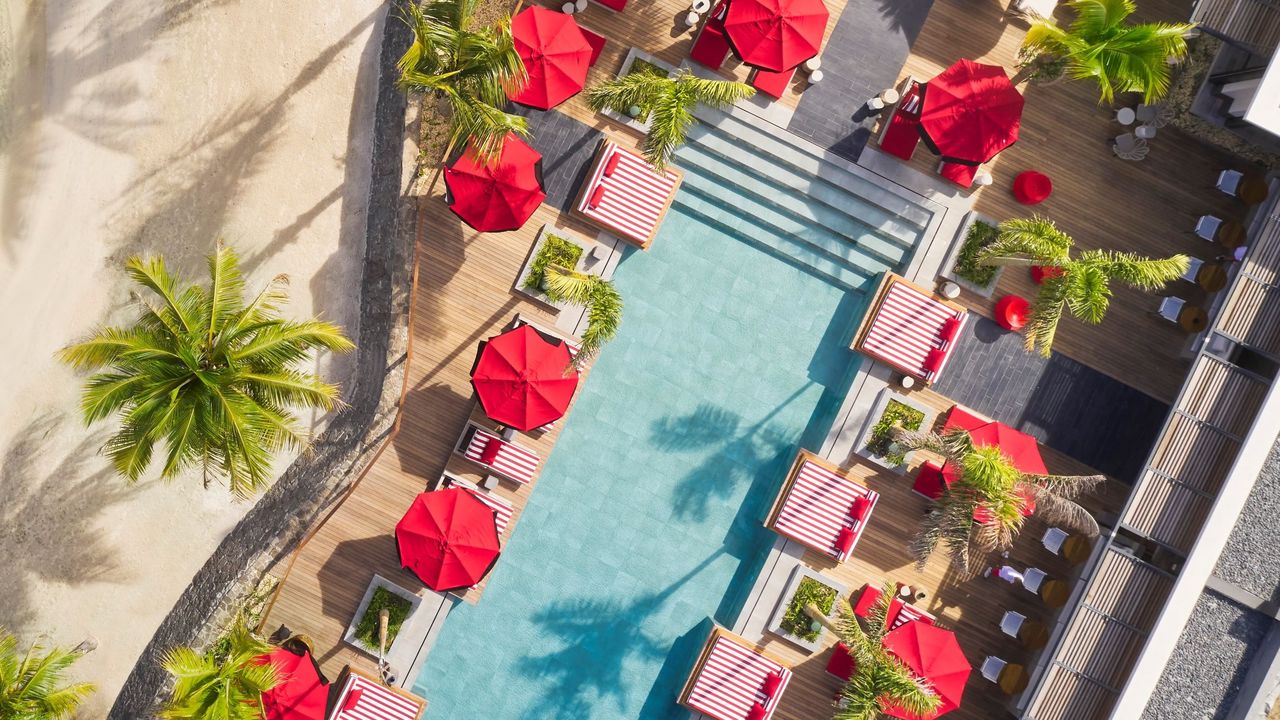 Beach Rouge - Restaurants & Bars - LUX* Grand Baie